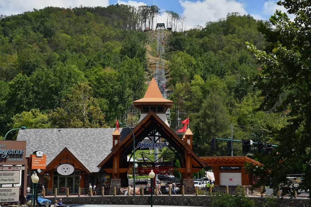 6 Fun Things You Should Try at Anakeesta in Gatlinburg